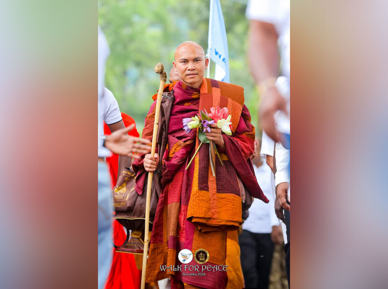 “Ehi Passiko” Peace Walk Enters Third Day from Temple of the Tooth