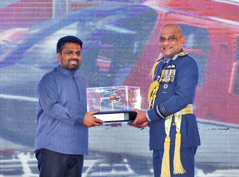 Ten Helicopters Donated by the United States Officially Handed Over to ...