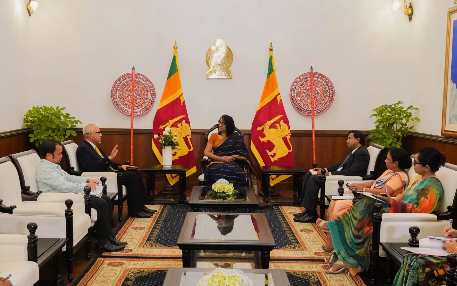 Malaysian High Commissioner Meets Sri Lankan Prime Minister
